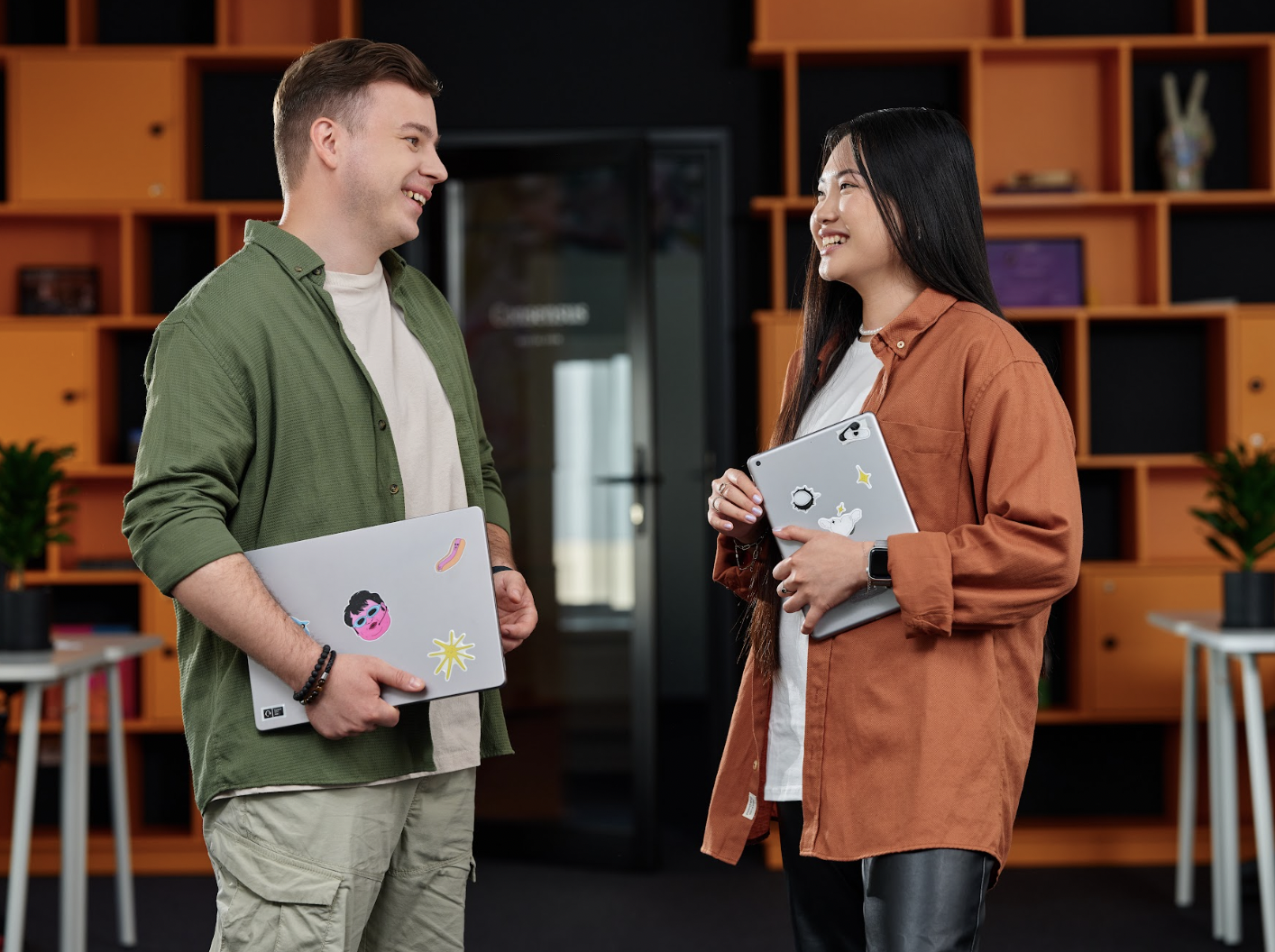 (fluent Ukrainian) UI/UX Designer (VR Apps) | SupportYourApp | Jobs By ...